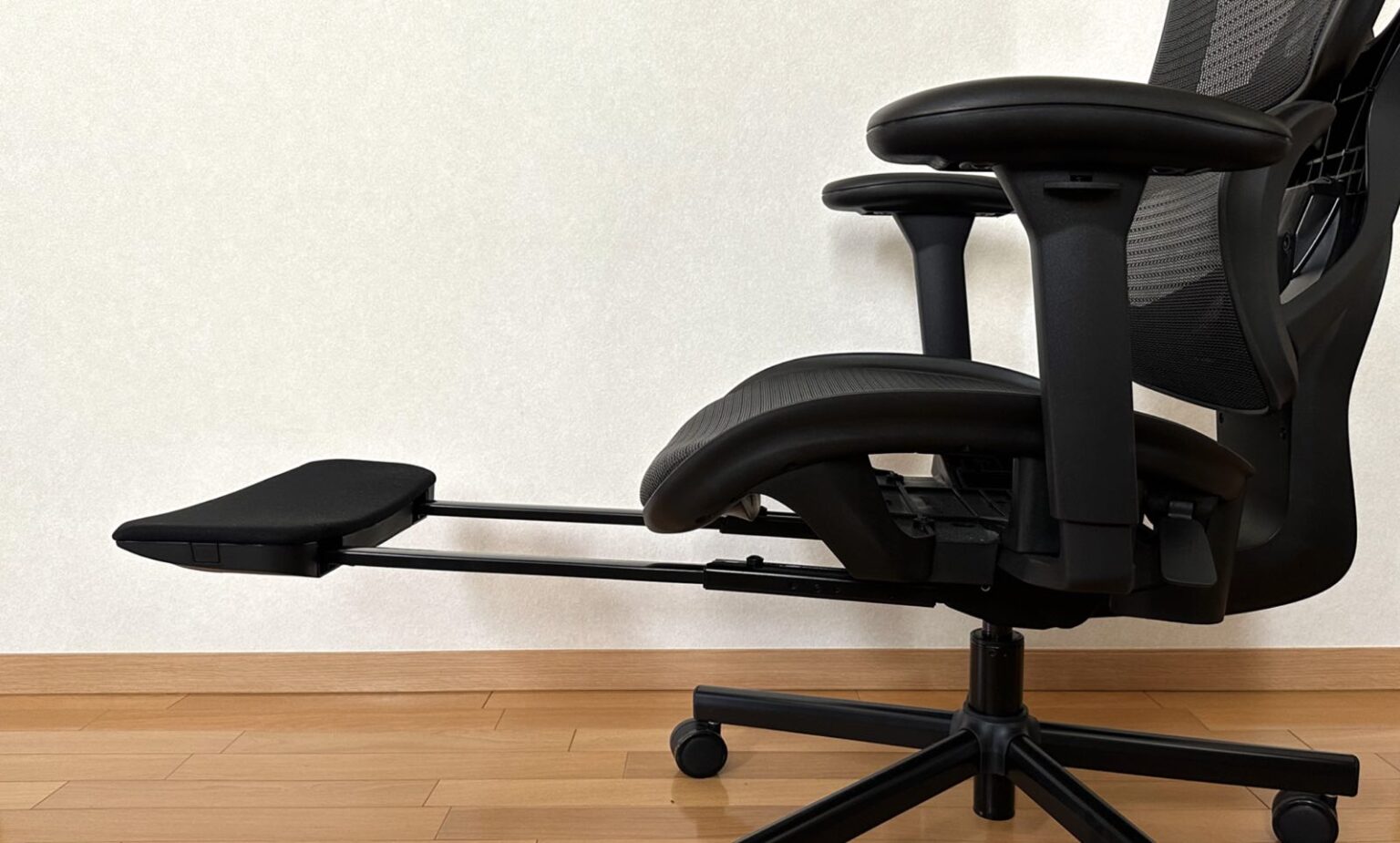 【COFO Chair Proレビュー】愛用してわかったおすすめデスクチェアを解説